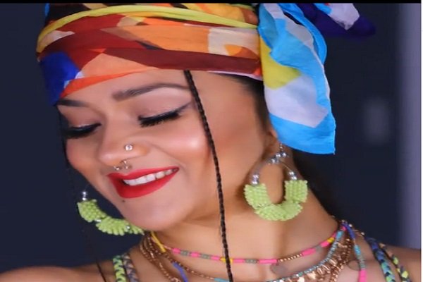 बिकिनी लुक में भोजपुरी एक्ट्रेस Namrita Malla ने उड़ाए लोगों के होश ...